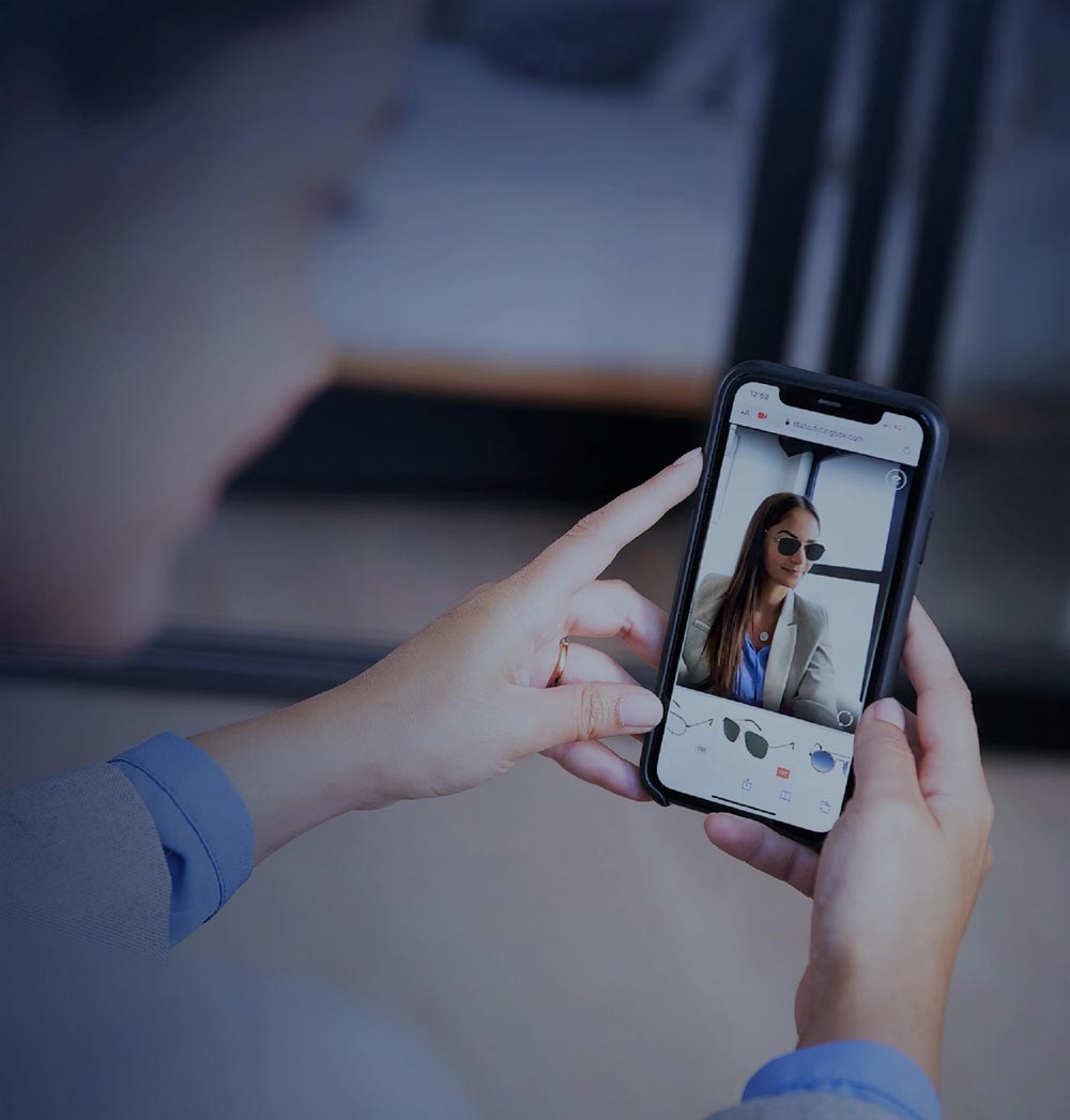 Fittingbox: Virtual Try-On and 3D Modeling for Eyewear Professionals